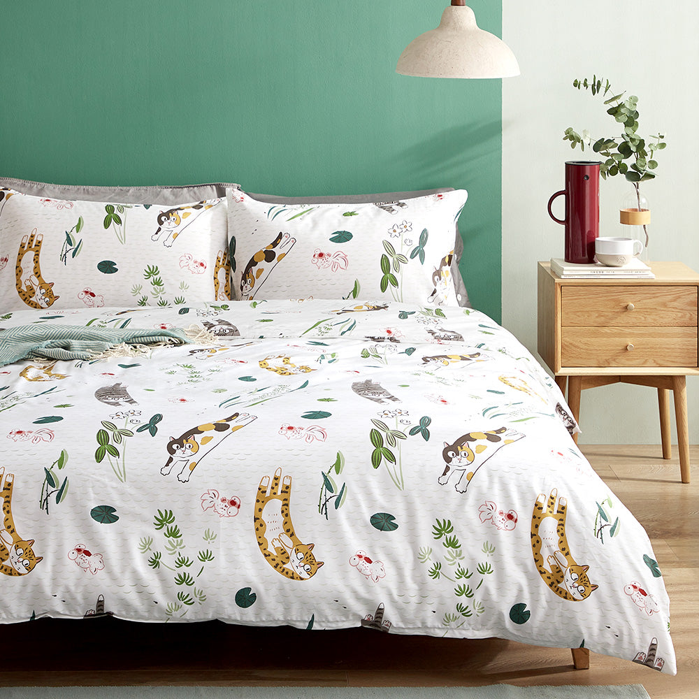 Bedding – Cat Socrates Online