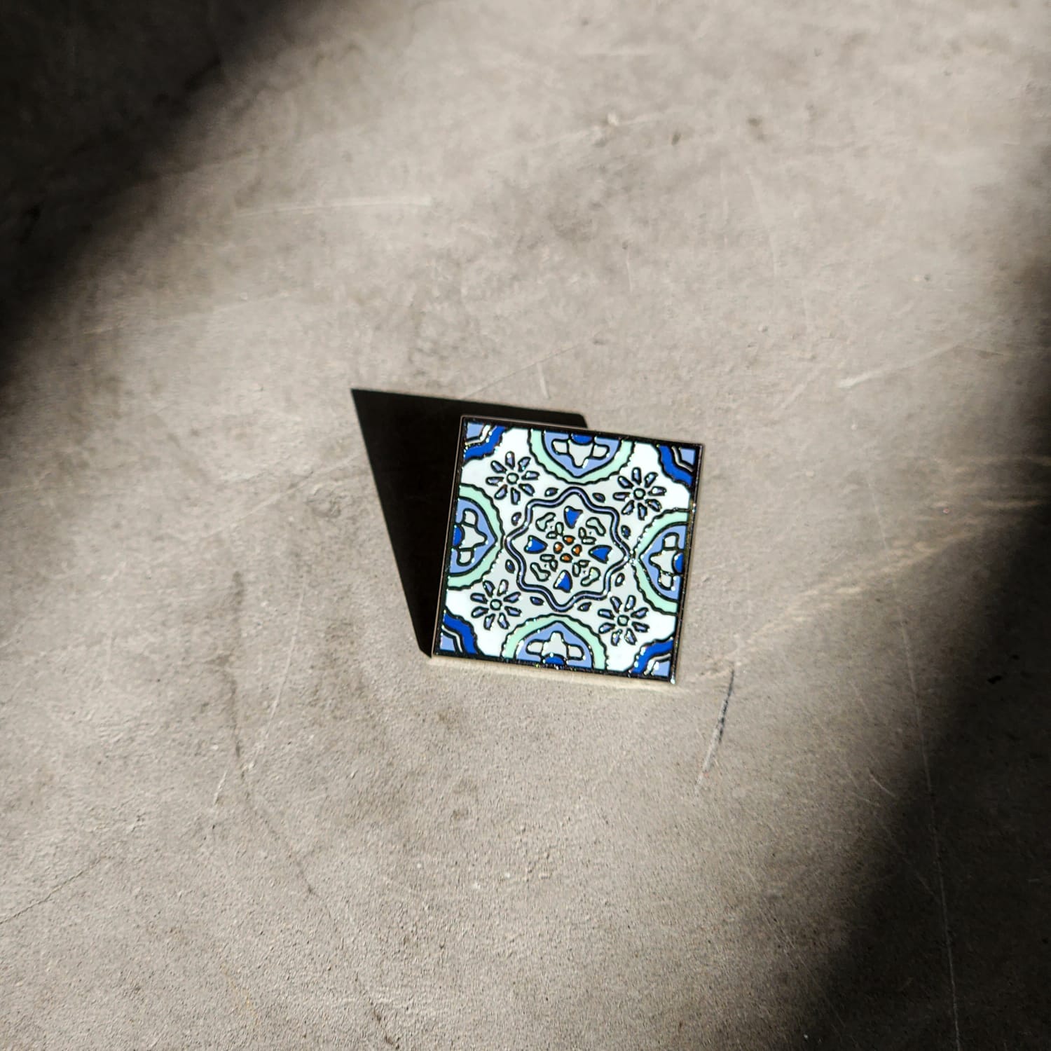 Peranakan Tile Enamel Pin Blue Tile – Cat Socrates Online